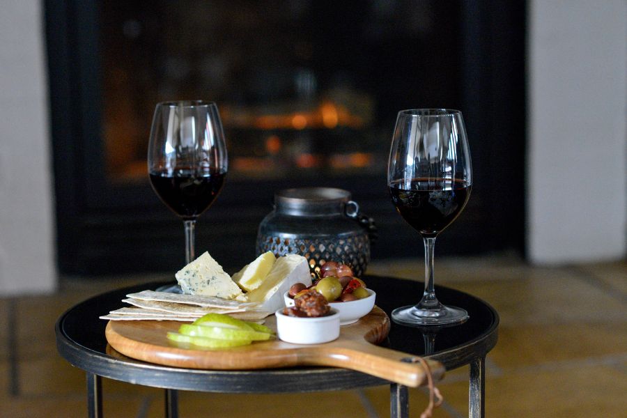 Jojo's Lounge - Mandala Hotels & Resorts